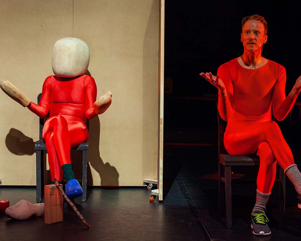 We Call it a House (2023) | Antje Pfundtner in Gesellschaft